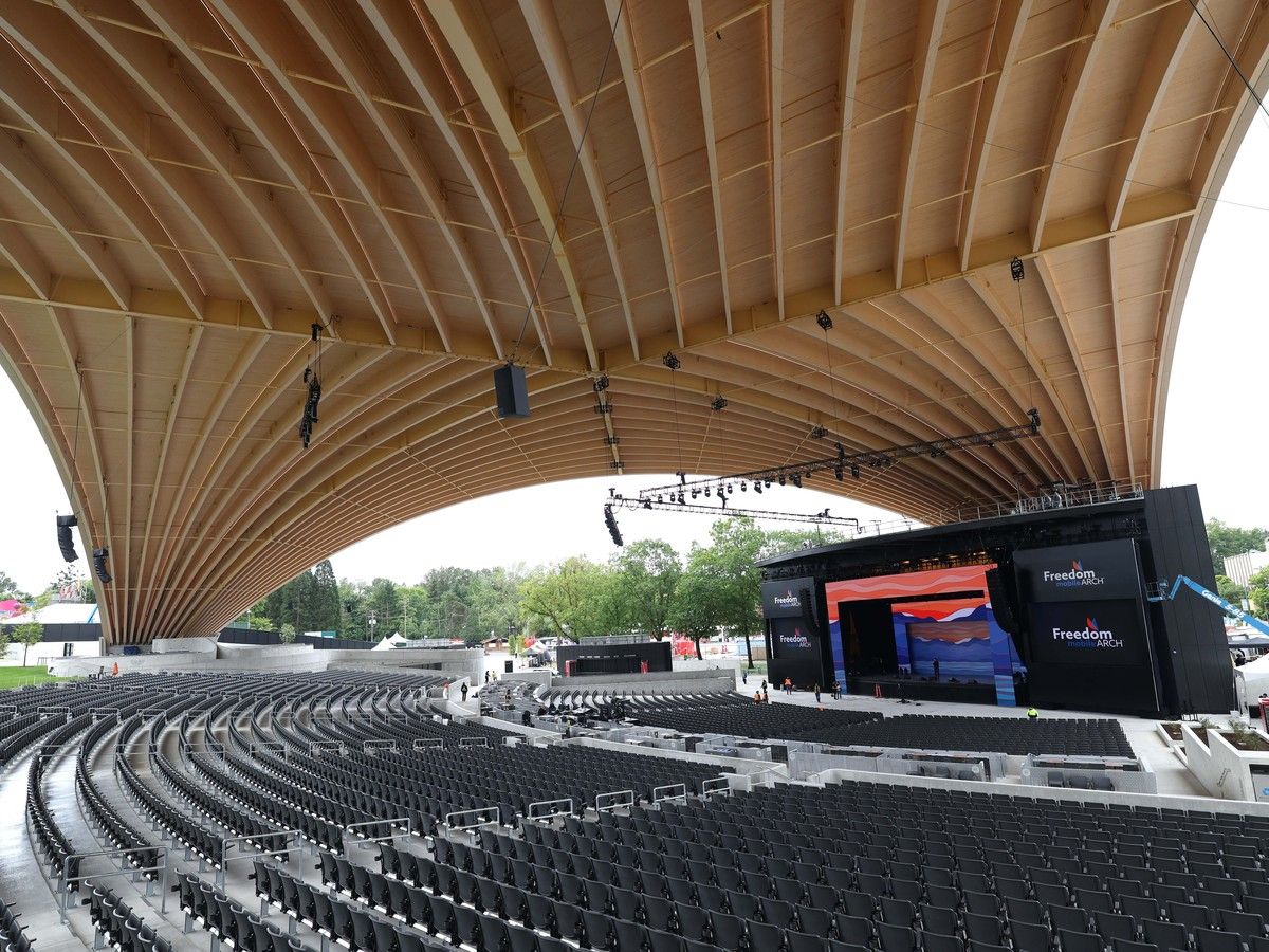 Here's a first look inside the new Freedom Mobile Arch in Vancouver