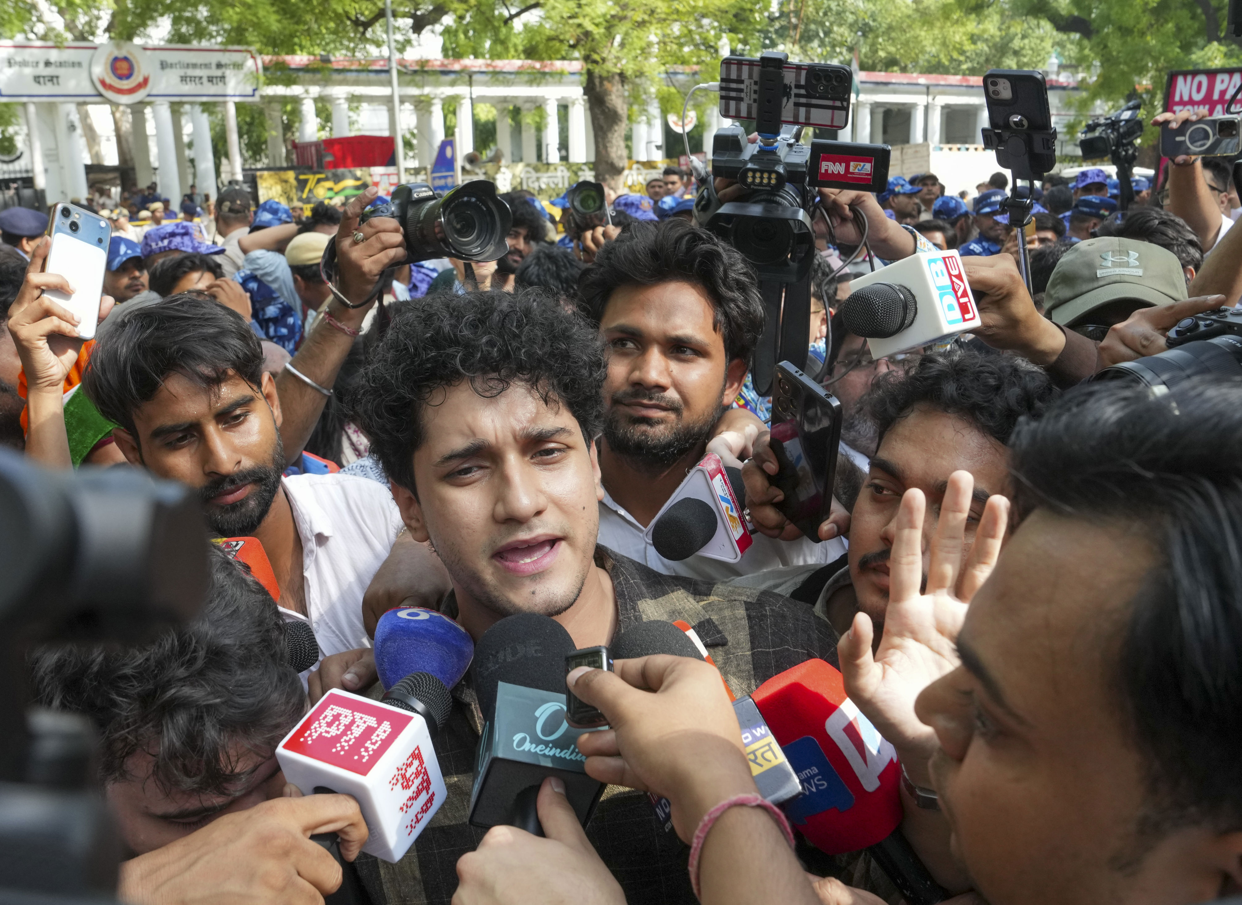 Received Permission For Jantar Mantar Protest Cockroach Janta Party