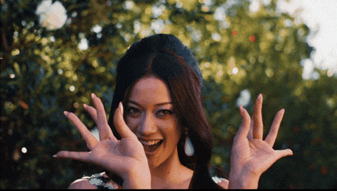 What does "clock it" mean? The slang phrase and hand gesture explained