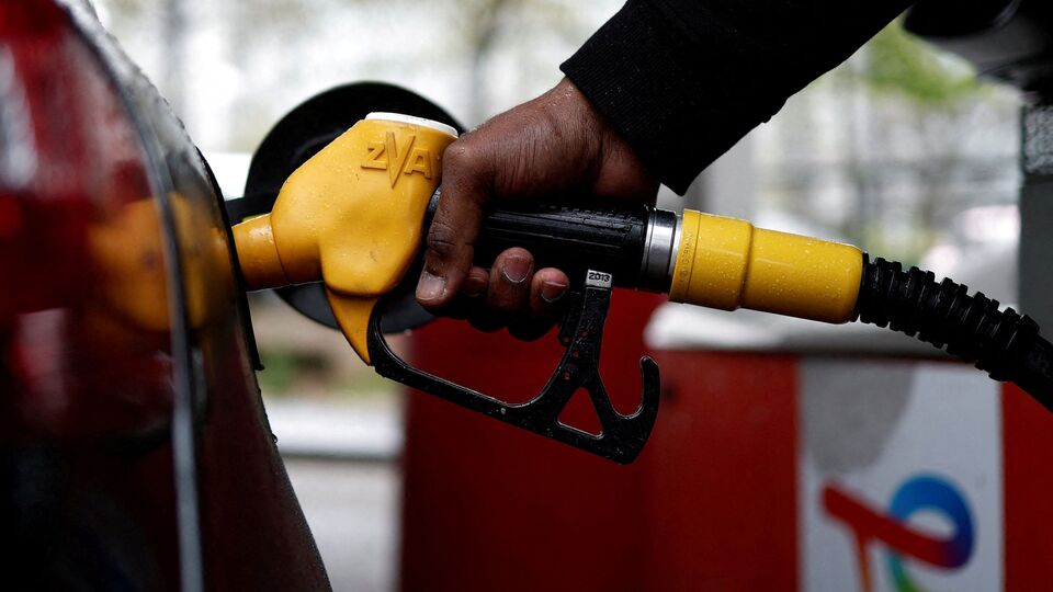 Crude oil prices above $100 a barrel: How can it impact your monthly ...