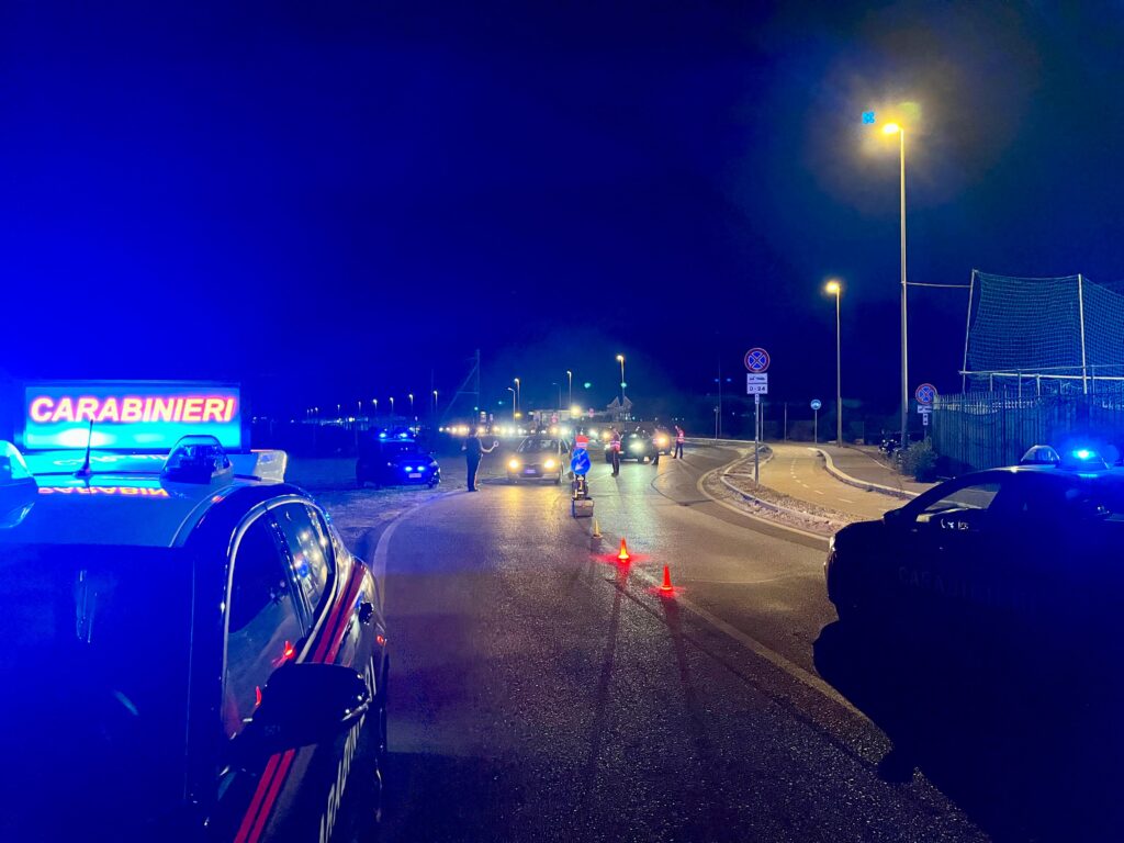 Blitz a Ostia, spaccio e arresti nelle case popolari di via Vasco de ...