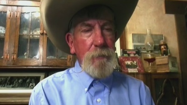 Arizona rancher faces eviction from solar-farm project