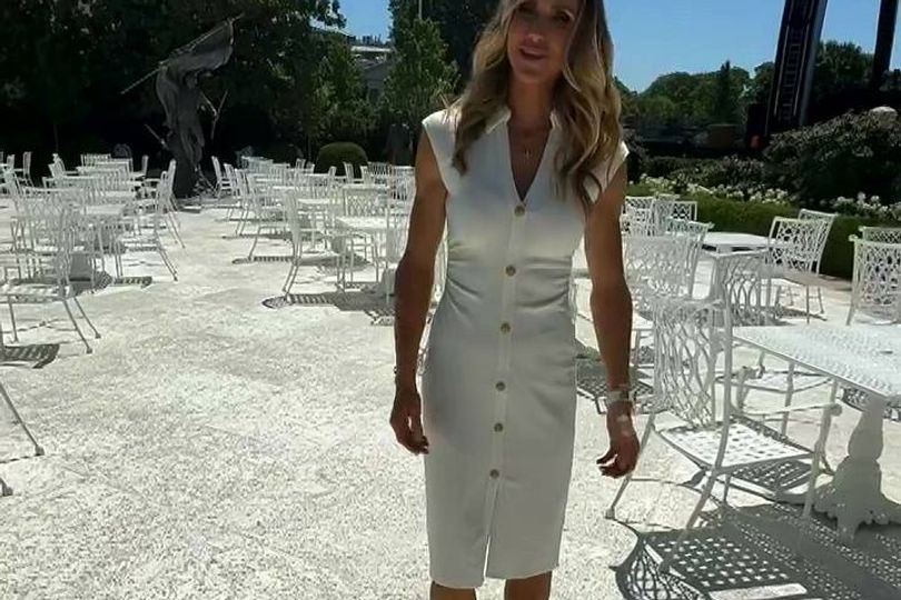 Lara Trump tries to be like 'beautiful' Marog Martin with BTS look a ...