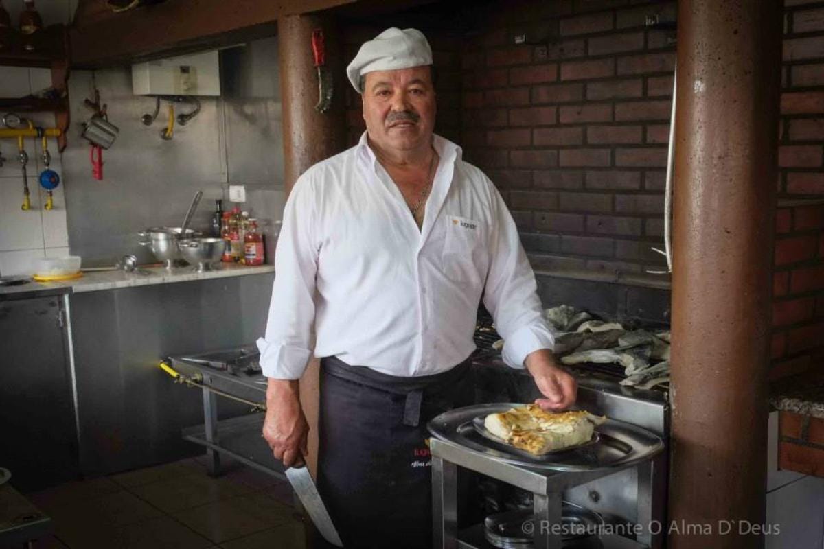 Este restaurante só serve um prato e é abençoado por Deus