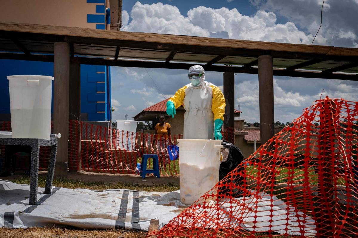 Ebola outbreak in Central Africa could reach 20,000 cases without ...