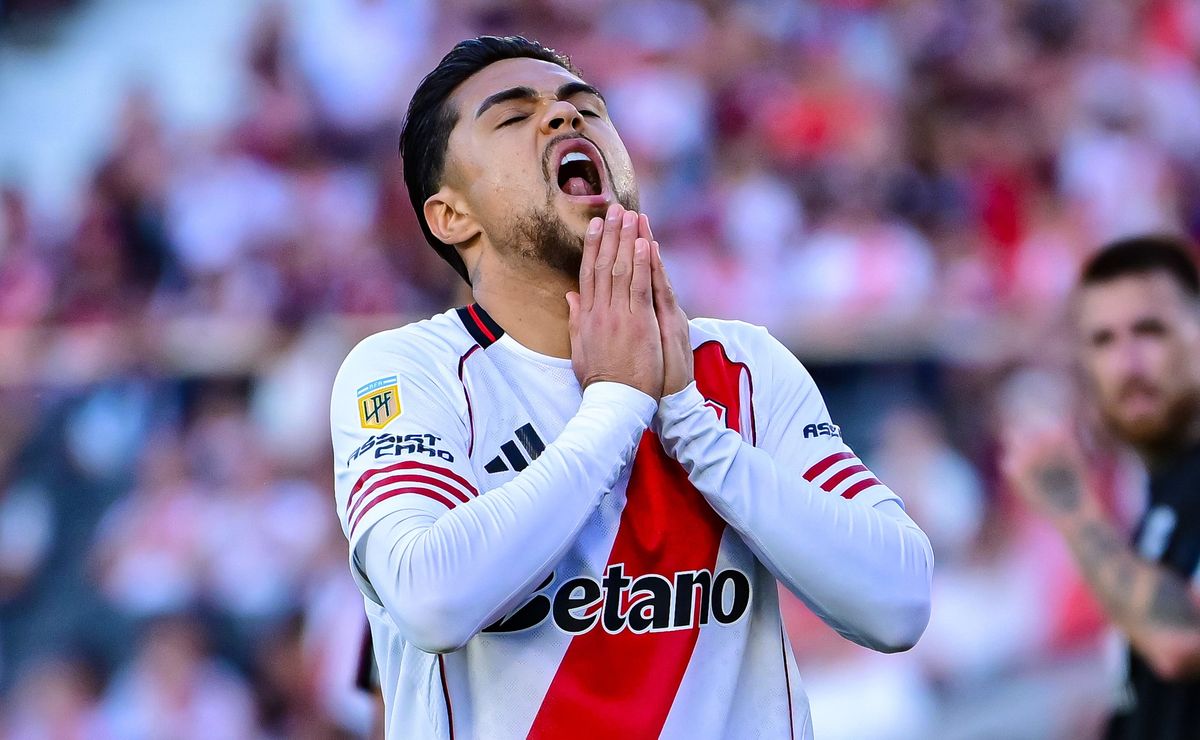 Presidente de River Plate anuncia un infierno para Paulo Díaz si no se ...