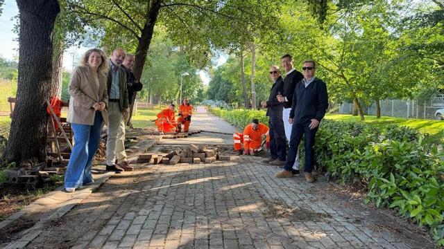 El gran corredor verde del Parque del Príncipe de Cáceres gana un paseo ...