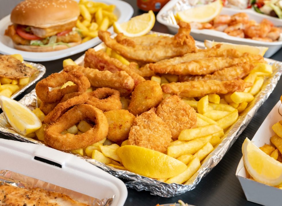 5 restaurant chains with the best family fish dinners, according to diners
