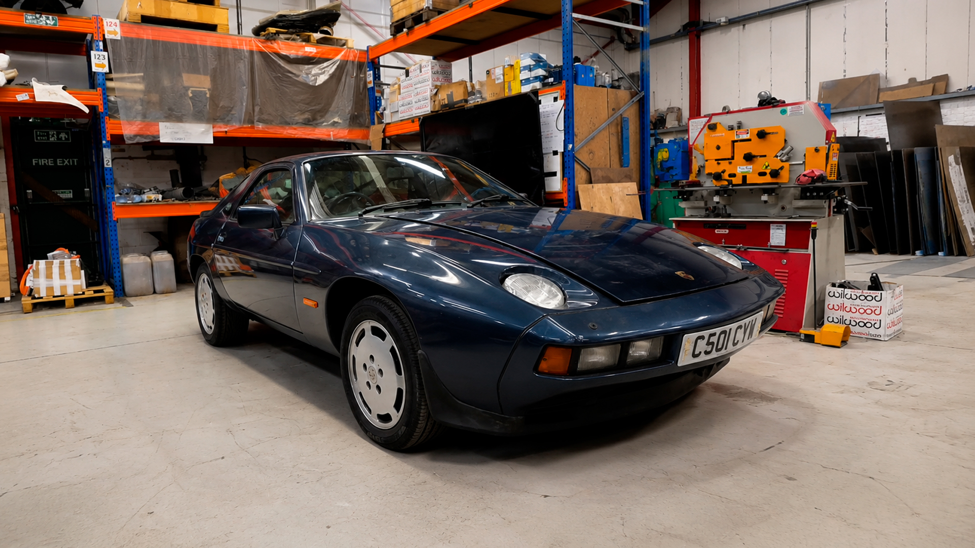 I turned an 80s supercar into an electric hypercar
