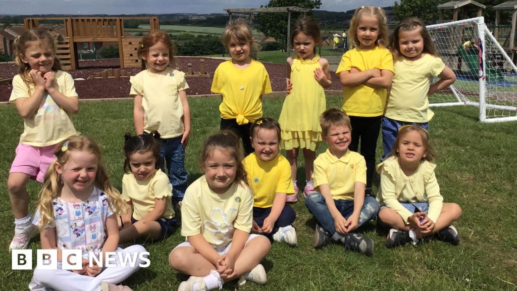 Mackenzie Swift: Children wear yellow in memory of drowned boy in ...