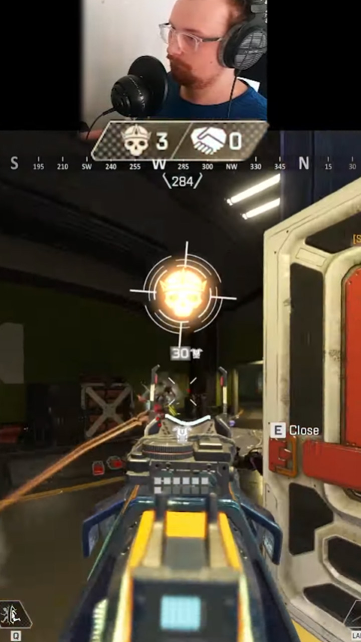 Apex Legends hotdrop gone wild with intense combat