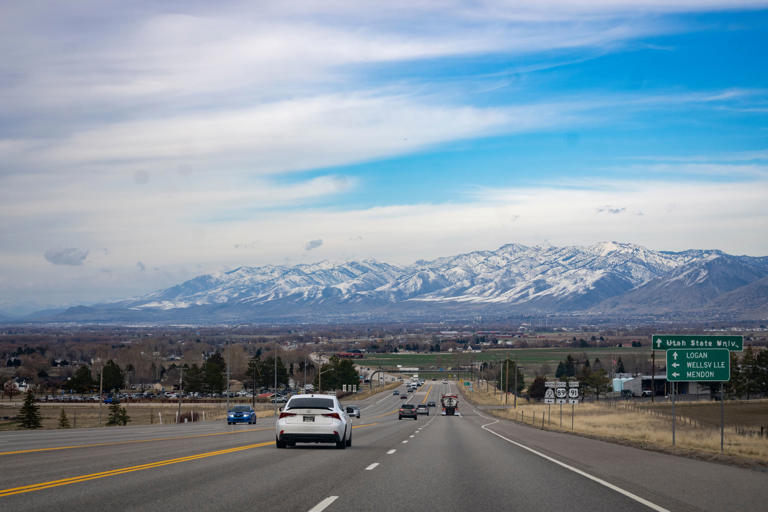 There’s a canyon-sized gap in Utah’s public transit connections. Here’s ...