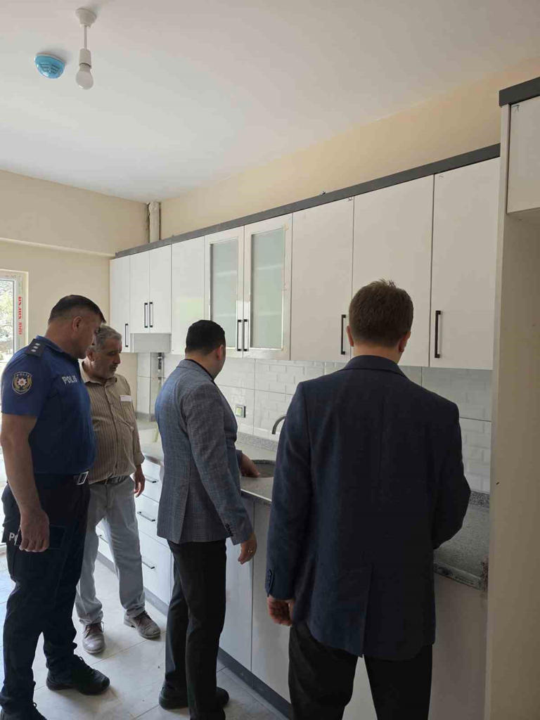 Kaymakam Algın ve Başsavcı Duran, adliye lojmanlarında incelemelerde ...