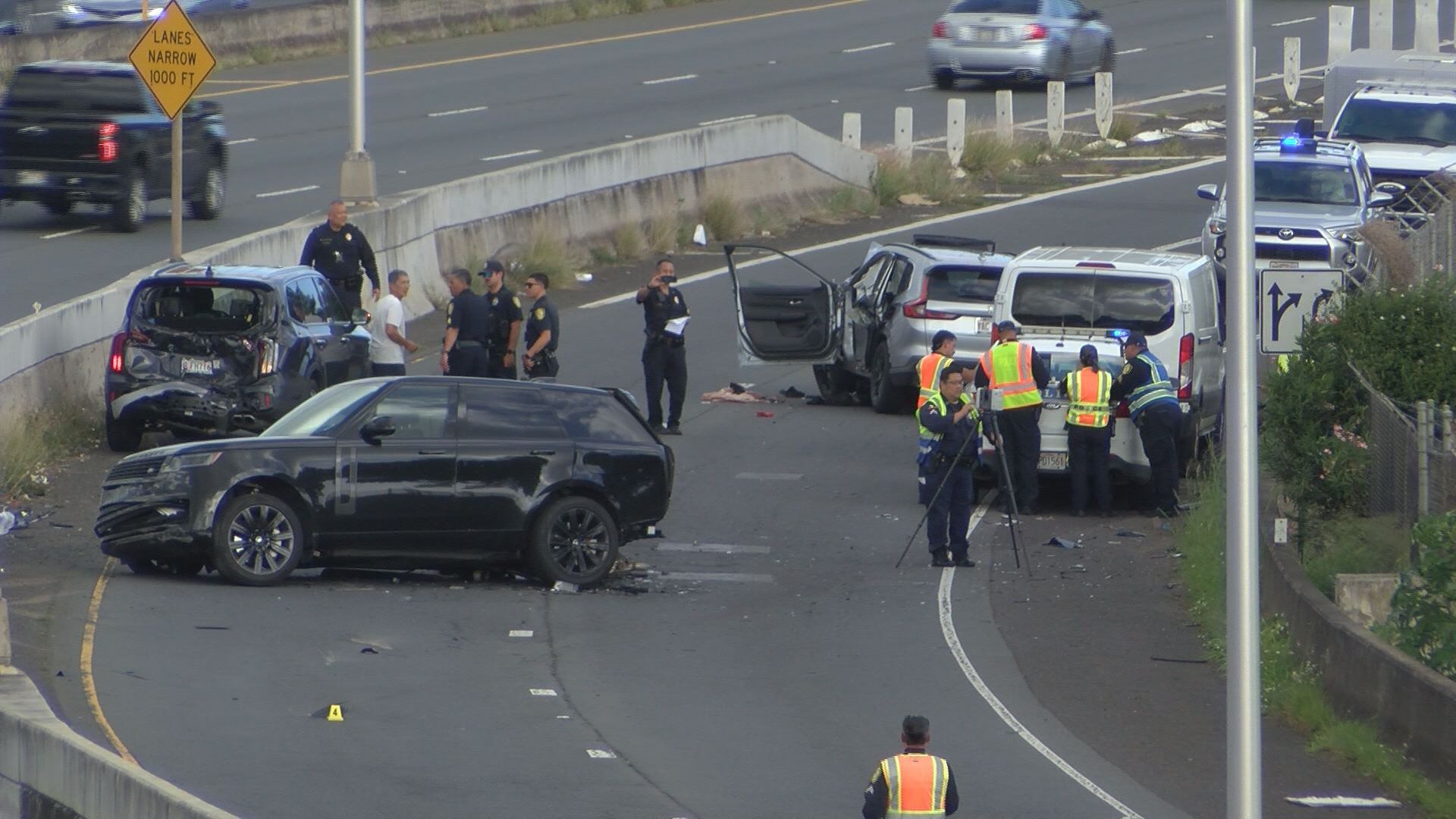 Speed, alcohol factors in deadly multi-vehicle crash on Moanalua Road