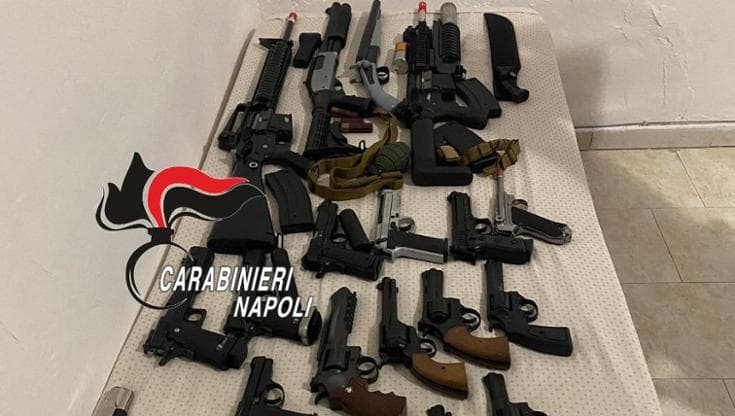 Napoli, Porta Nolana: "Uomo in mimetica minaccia con la pistola ...