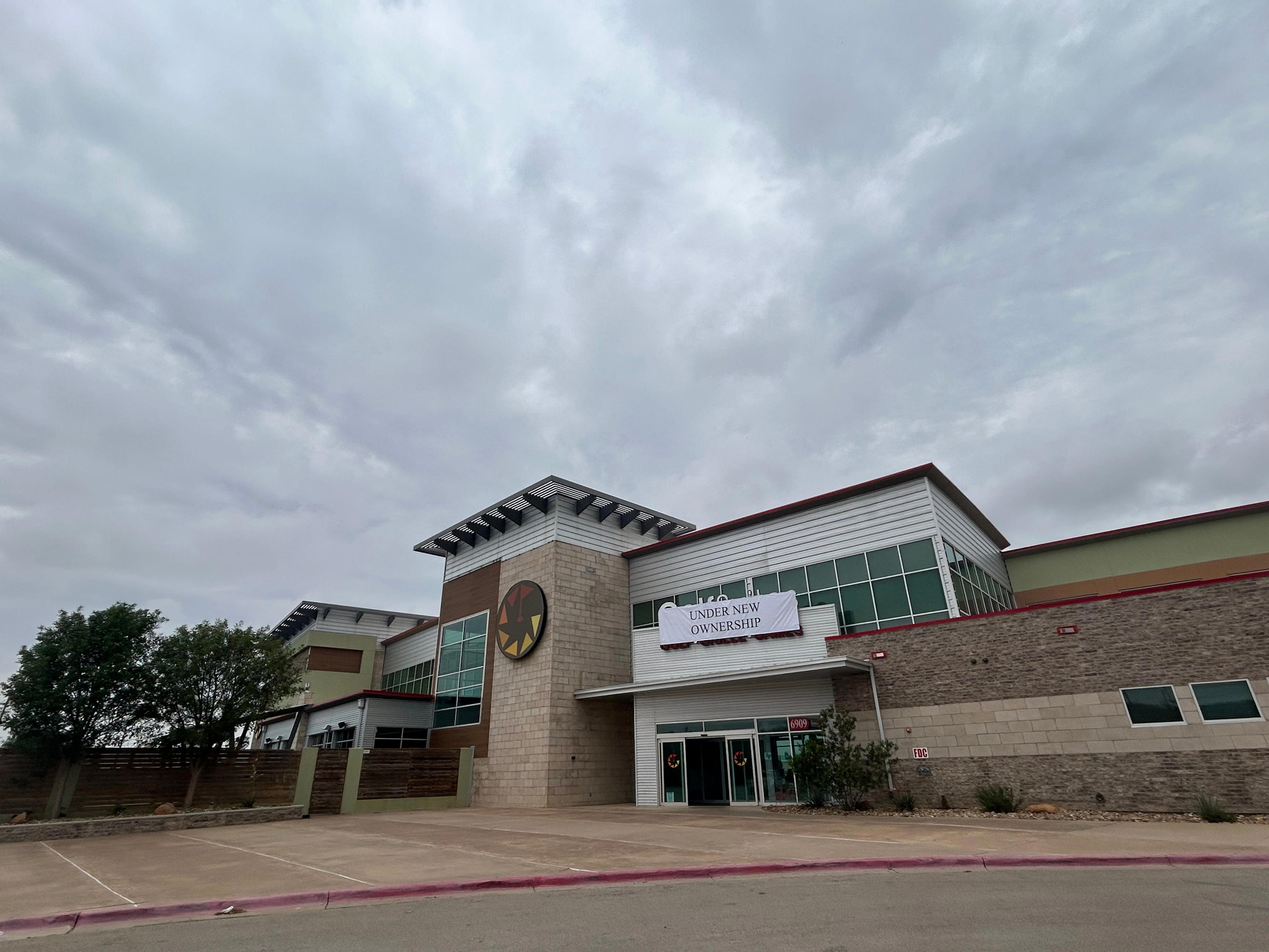 Lubbock group turns GolfSuites into Double Tee Golf & Restaurant