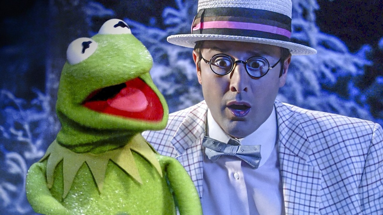 Kermit tells Daniel his sad wish on the bridge | It's a very merry ...