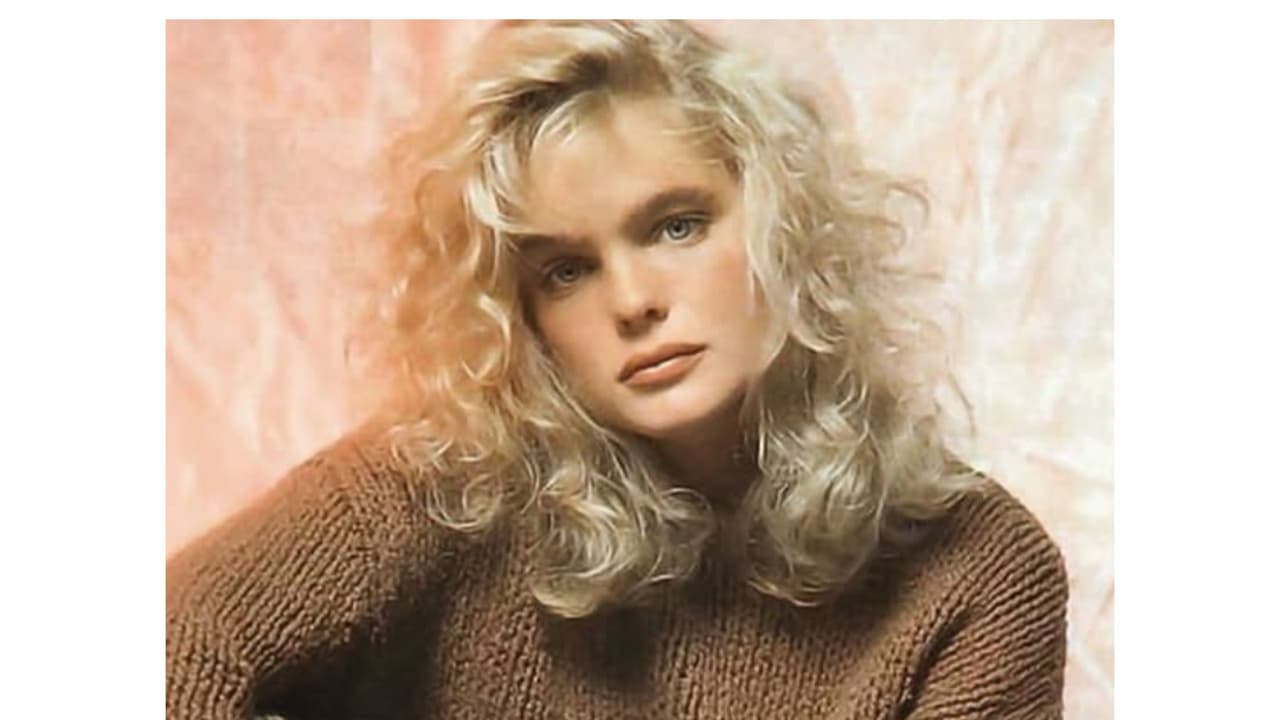 Baywatch's Erika Eleniak recalls 'grueling' reality behind the show