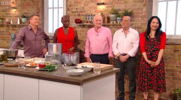 BBC Saturday Kitchen fans 'switch off' minutes in as they fume 'can't cope'