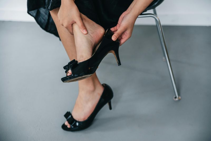 The 11 biggest mistakes women make when wearing heels
