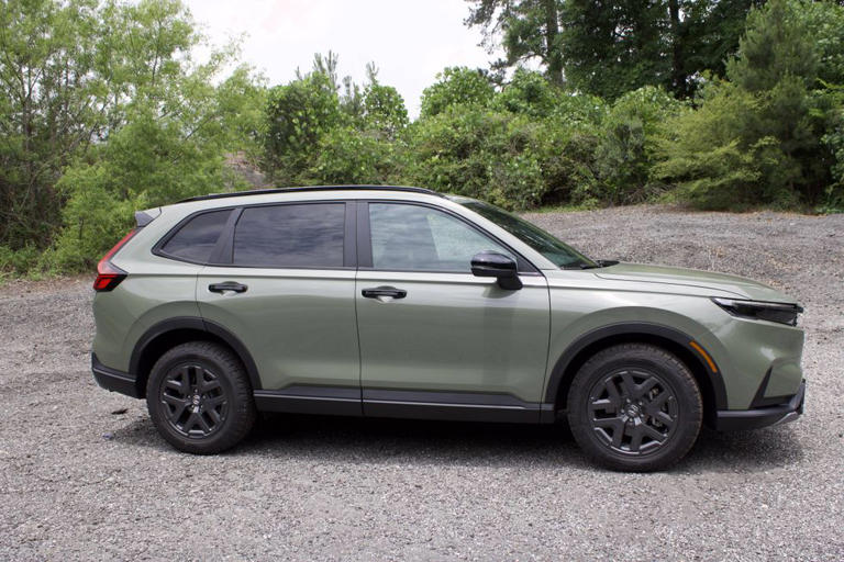 2026 Honda CR-V TrailSport Hybrid review