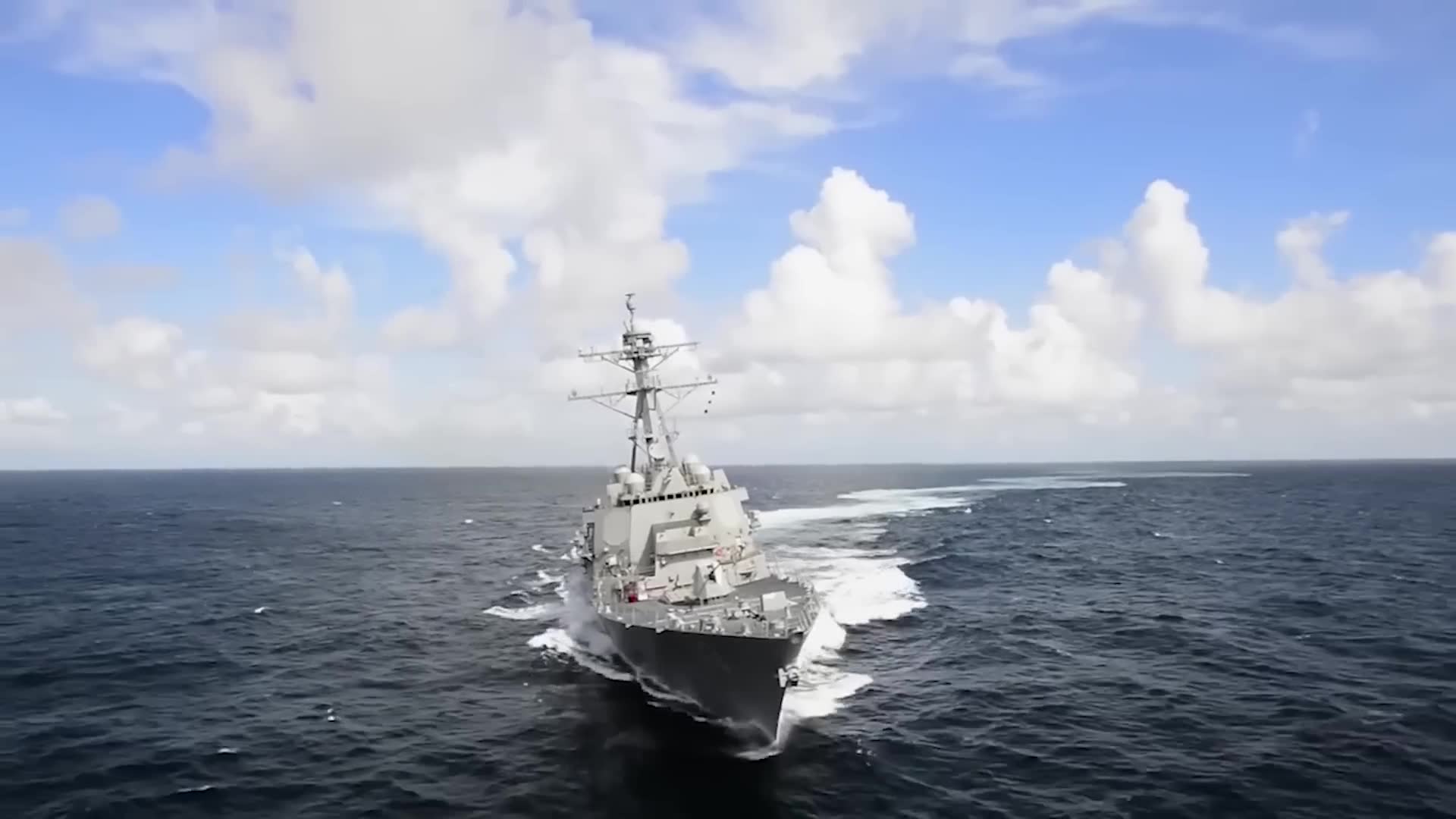 Chinese destroyer conducts high-speed intercept of American vessel