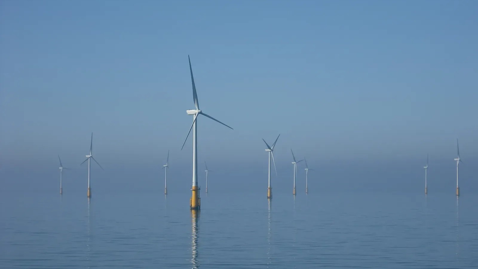 The 3 clean energy megaprojects positioning themselves to win the next ...