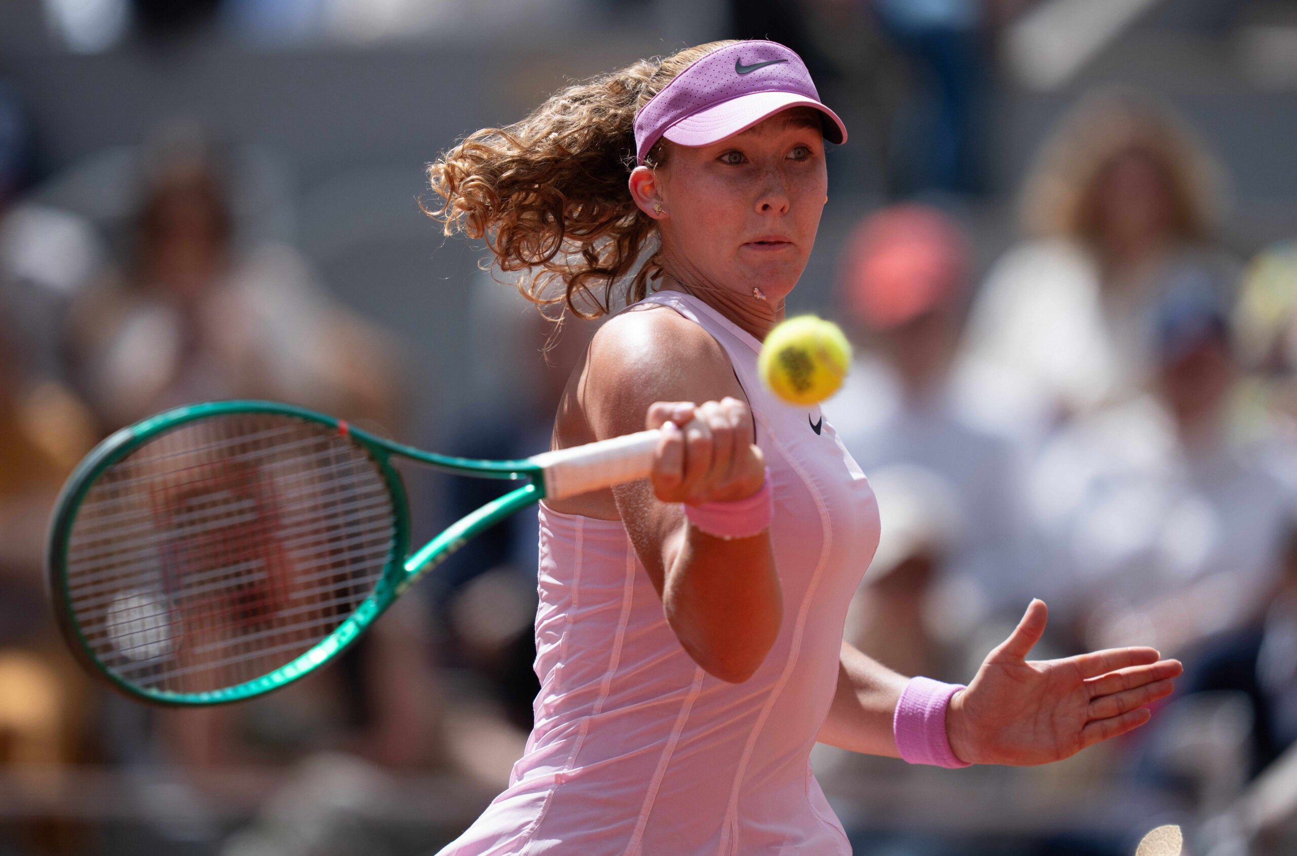 How to live stream Chwalinska vs Andreeva: French Open women’s final ...
