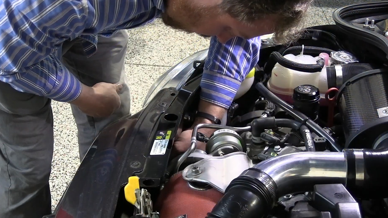 Installing a cheap Fiat Abarth turbo blow off valve spacer