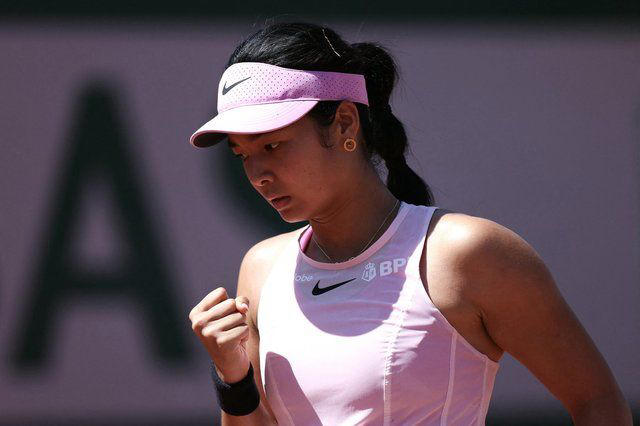 Tennis: Alex Eala leads Masarova in final set as rain halts play in ...