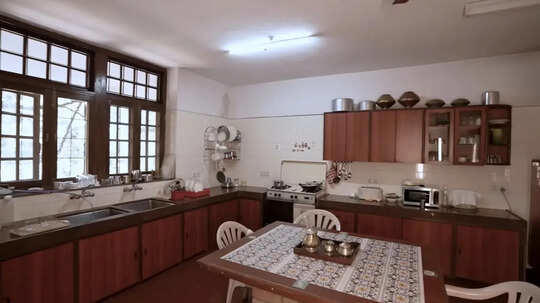 Inside Neelam Kothari’s 30-year-old Lonavala bungalow: 150-year-old ...