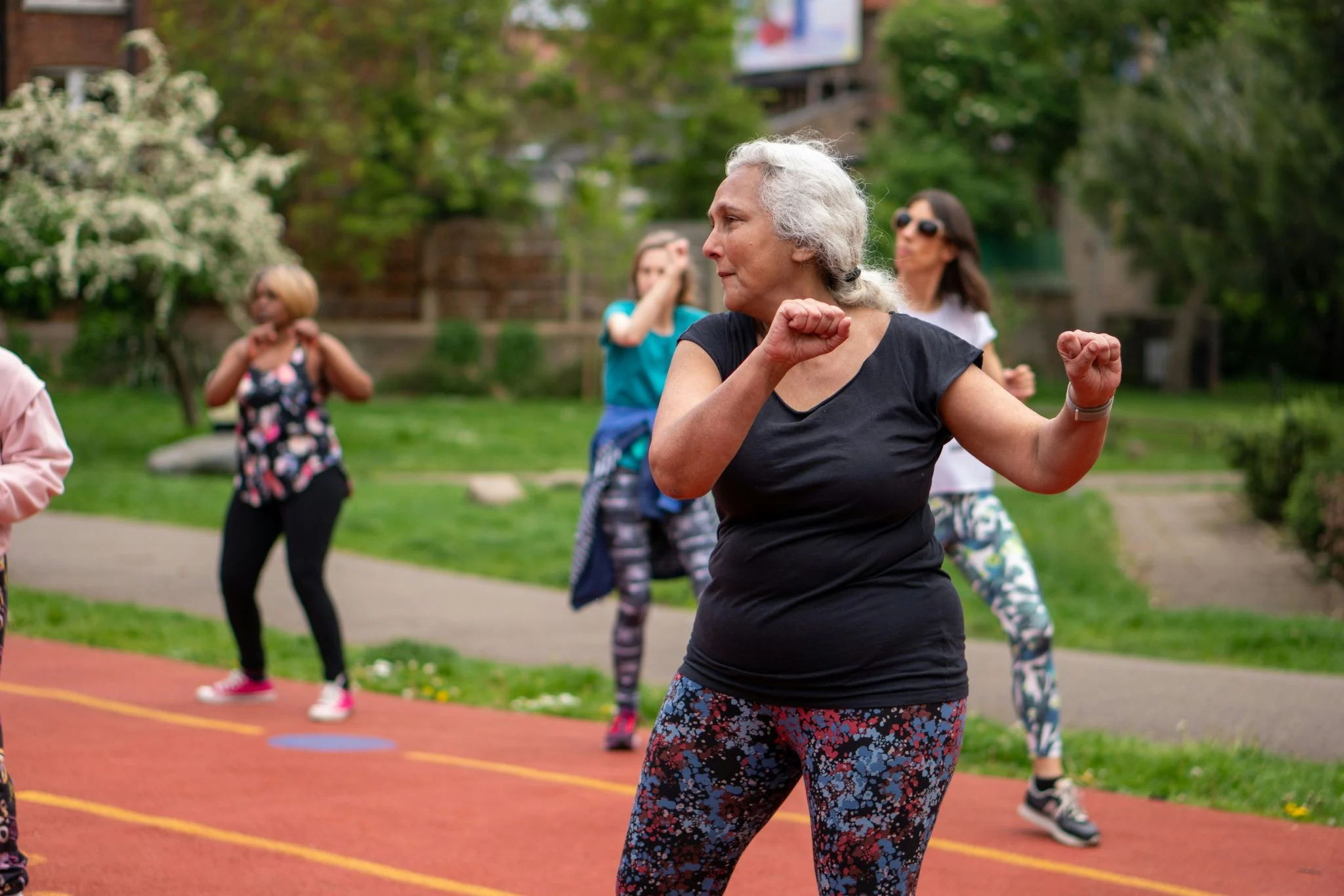 El ejercicio en mujeres mayores mejora la capacidad cardiovascular y la ...
