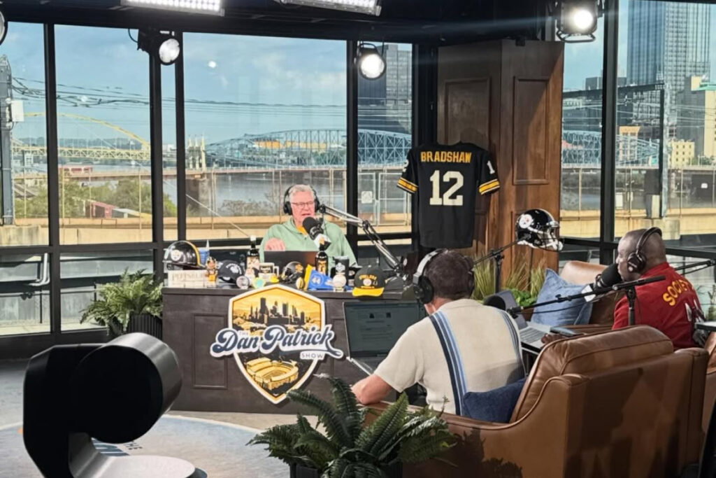 Veteran sportscaster Dan Patrick reveals personal struggles at ...