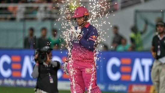 Vaibhav Sooryavanshi gets ultimate endorsement from Graeme Swann after ...