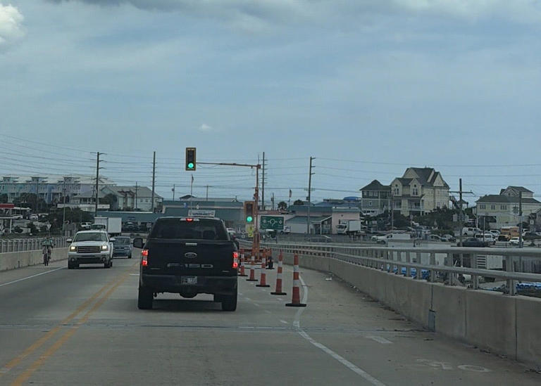 How NCDOT's temporary signal is altering traffic through Surf City