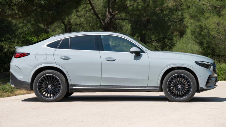 Mercedes-Benz GLC 300 de 4MATIC Coupé, el SUV premium híbrido y diesel