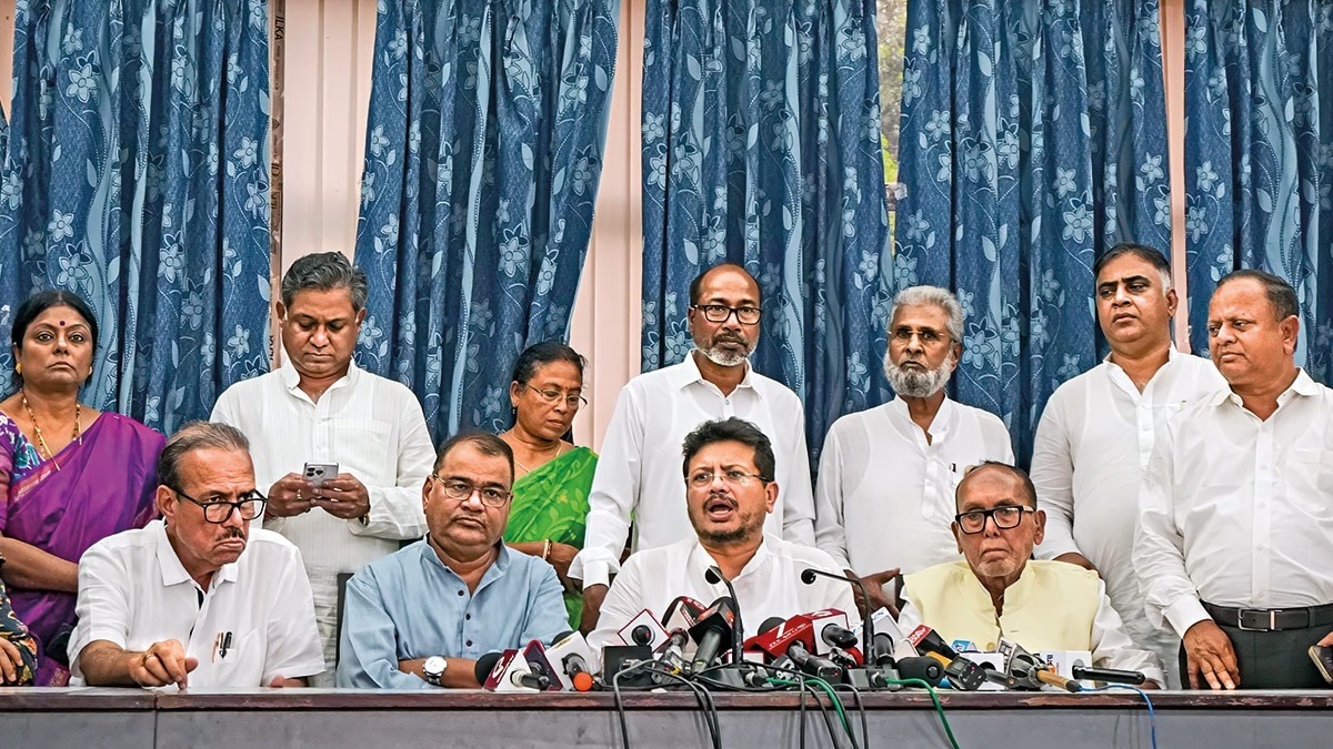 TMC | Mamata faces mutiny