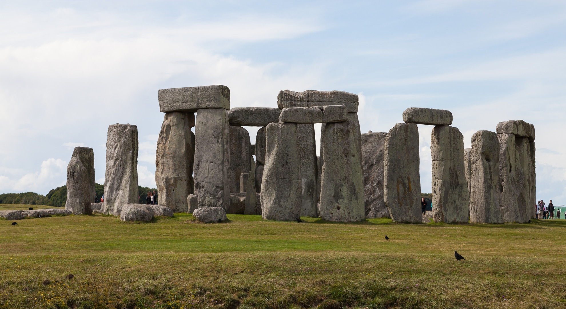 Stonehenge’s 13,228-pound altar stone travelled 435 miles via human ...