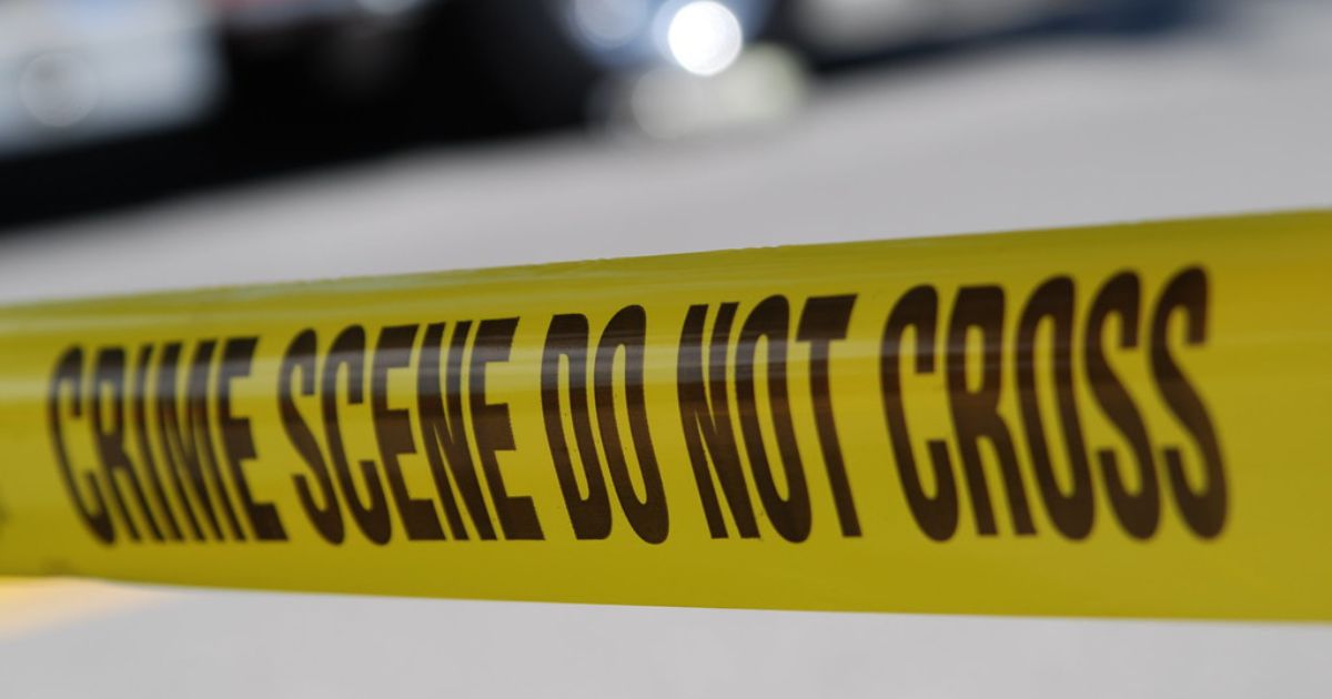 Ex-boyfriend allegedly lured pregnant teen outside with flowers before ...