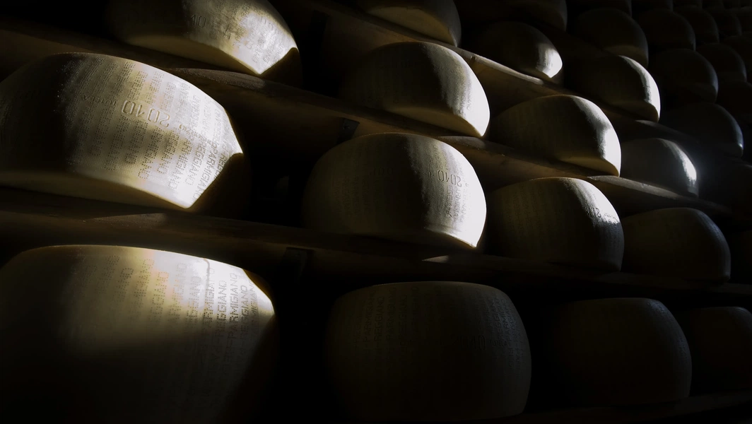 Pre-grated Parmesan faces scrutiny over additives and taste gap