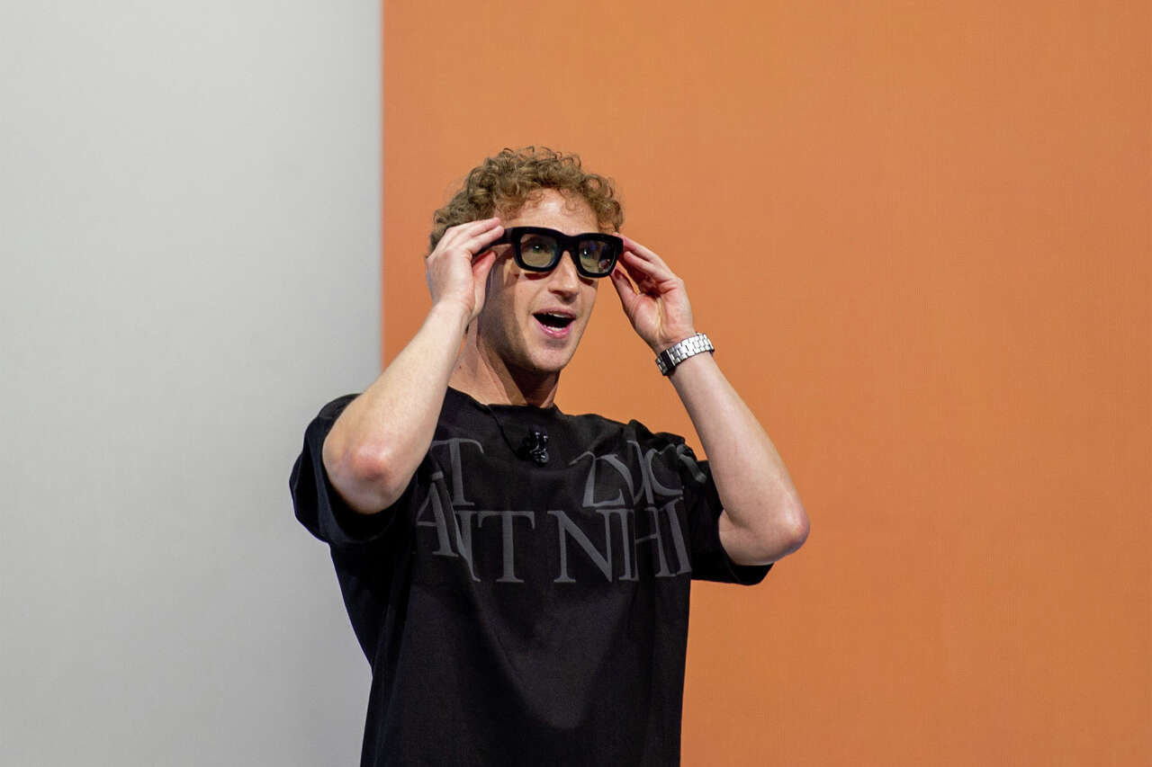 Meta secretly integrated facial recognition software with smart glasses ...