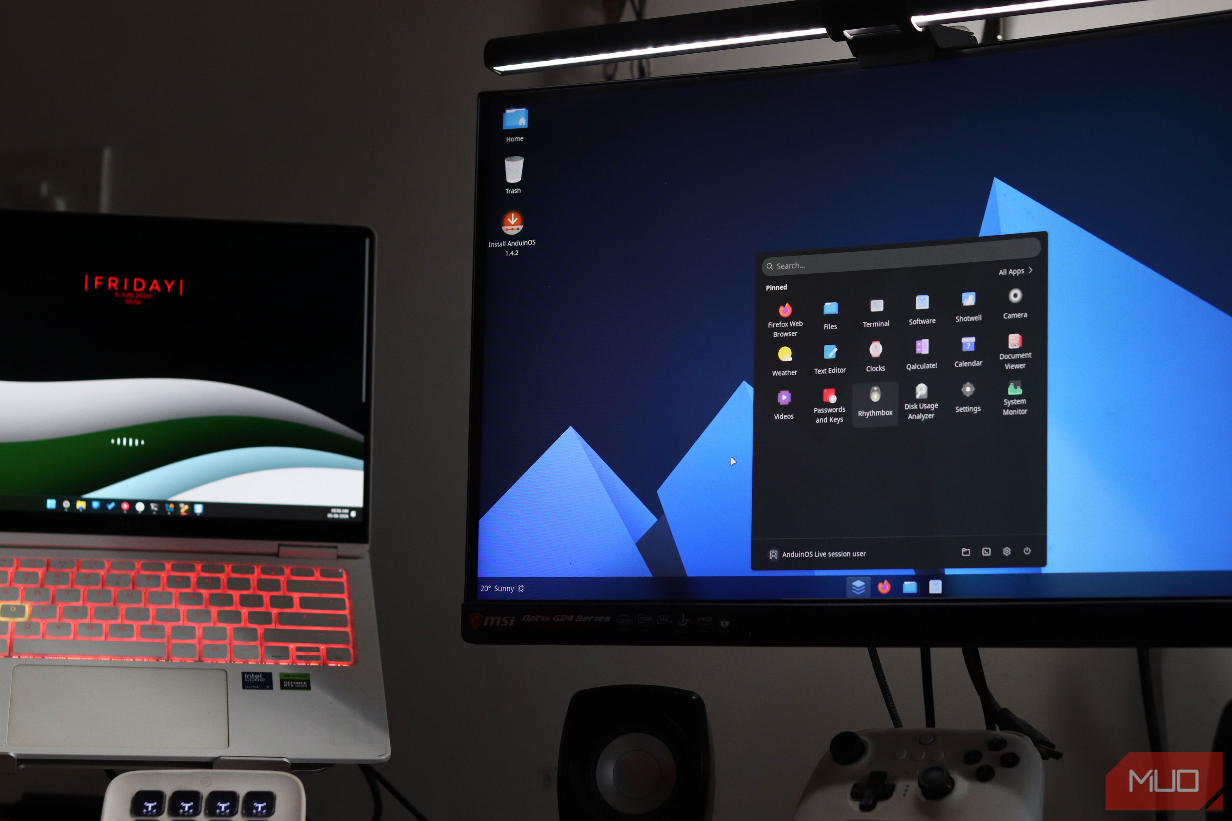 This Linux distro looks so much like Windows 11 that it's unsettling