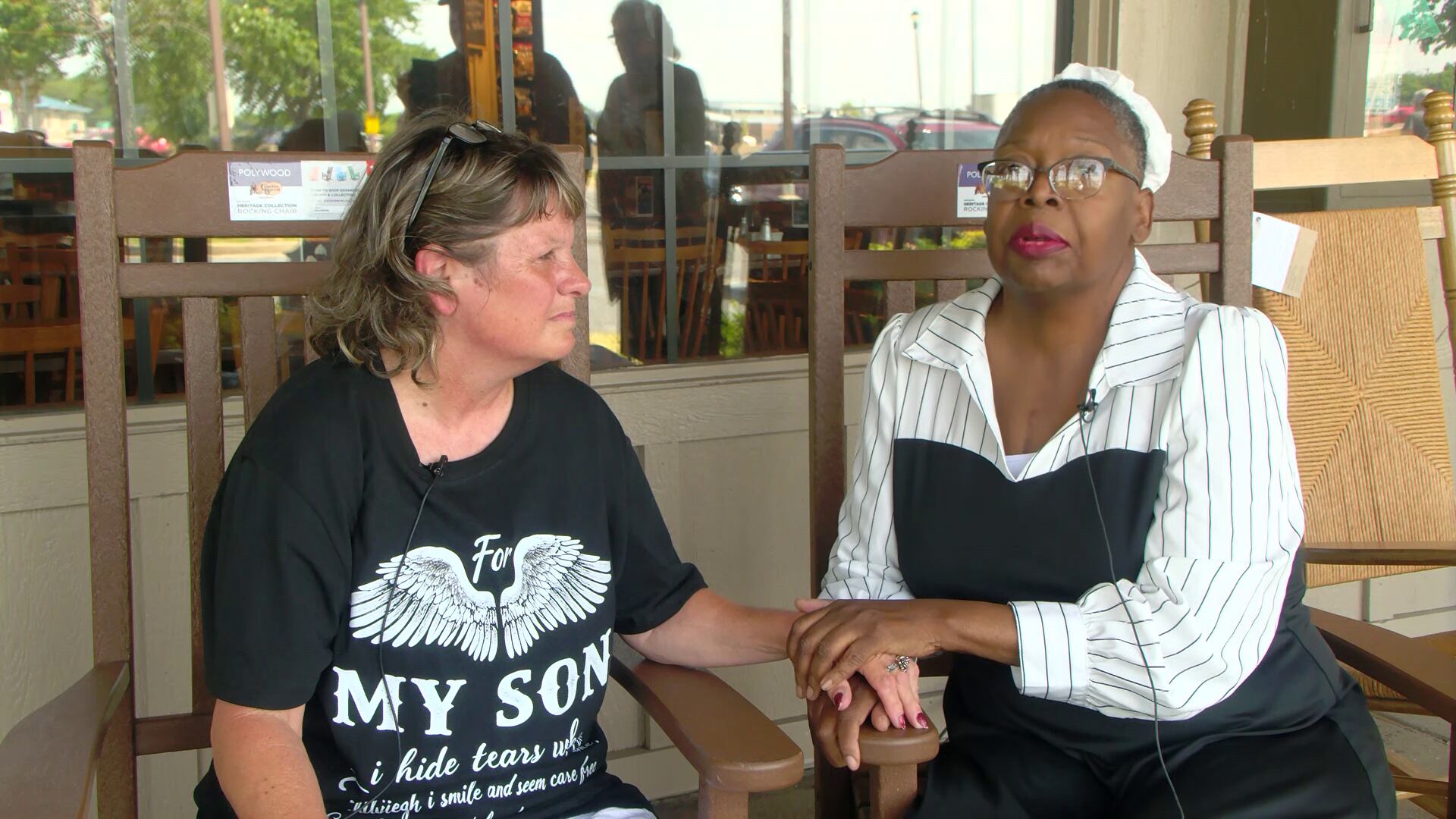 Transplant recipient meets organ donor’s mother for 1st time in West ...