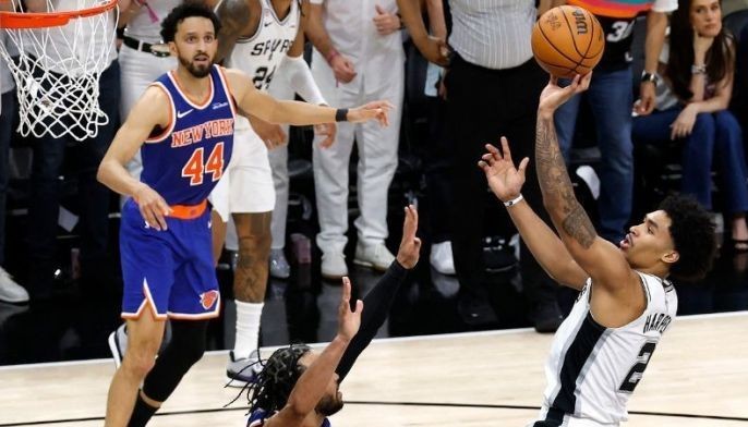 Spurs' Dylan Harper nears top 10 in NBA rookie playoff scoring list