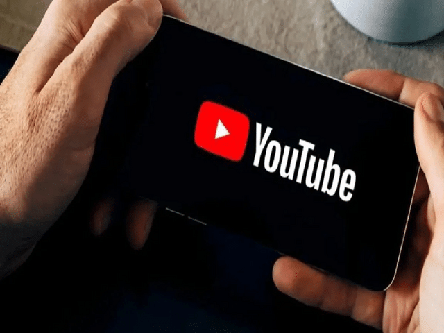 YouTube's new custom feed feature lets users choose what they want to watch