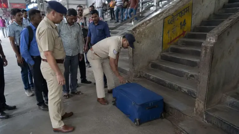 Chennai horror: Body chopped into pieces, stuffed in suitcase and ...