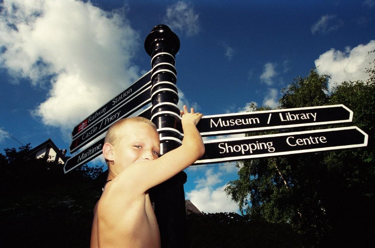 26 years on: Photographer captures city life in year 2000
