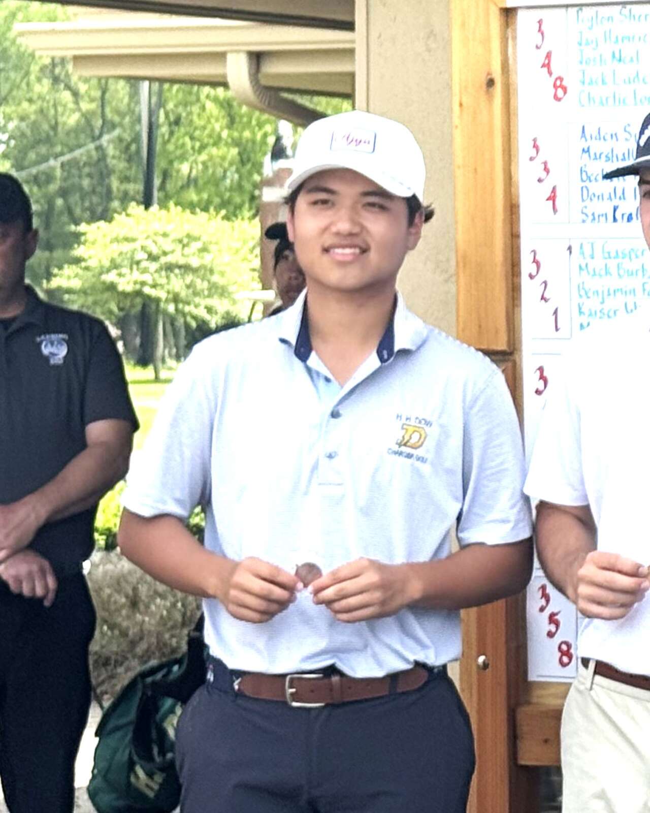 Dow's Han leads at state final