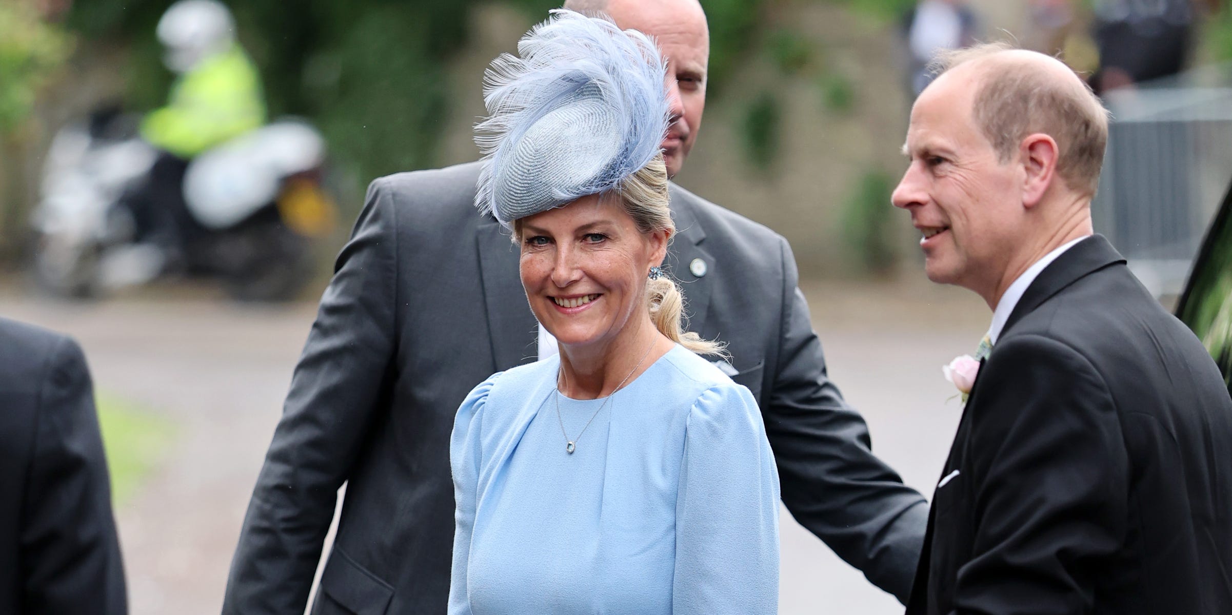 The Duchess of Edinburgh adds ‘something blue’ to the wedding of Queen ...