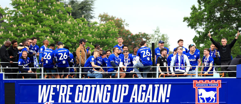 2026/27 Premier League table predicted with Leeds United, Hull City ...